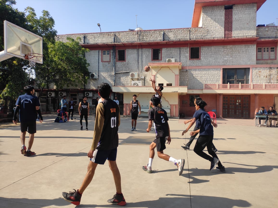 Student Clubs - SMC
